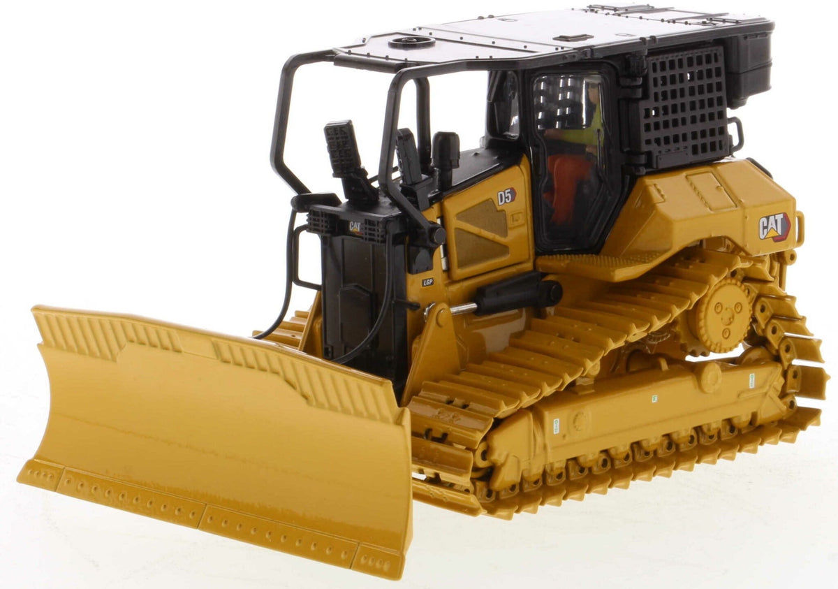 CAT/DM - 1/50 CAT D5 LGP Fire Suppression Dozer – Jix Hobbies